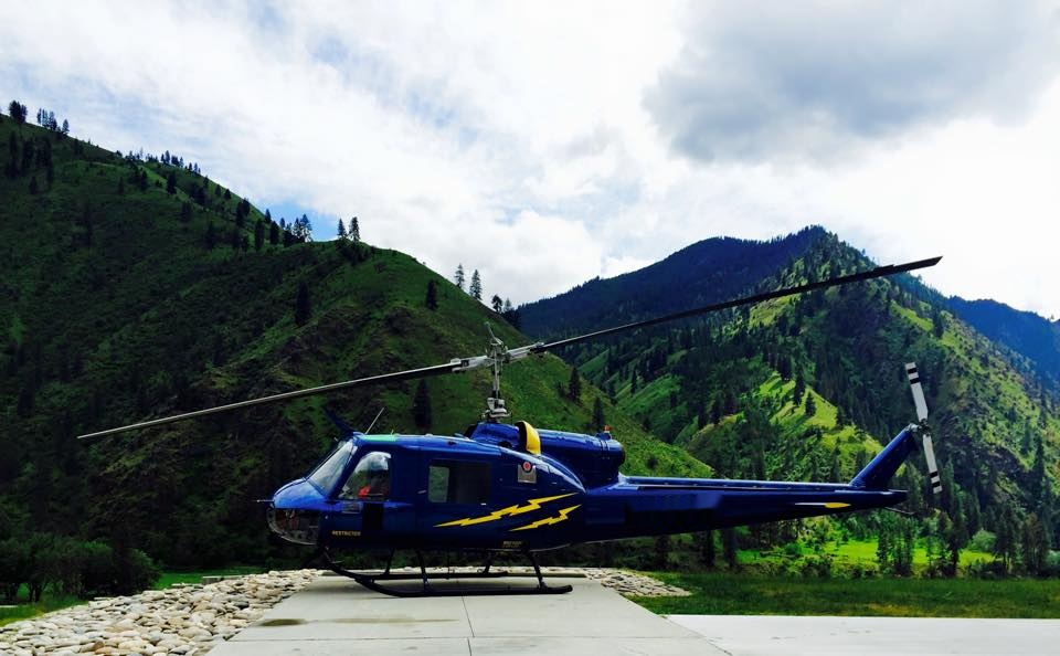 N4582D Bell UH-1 - Salmon River Helicopters S/N 63-13163