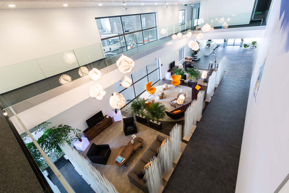 FBO Signature Flight Support Sion