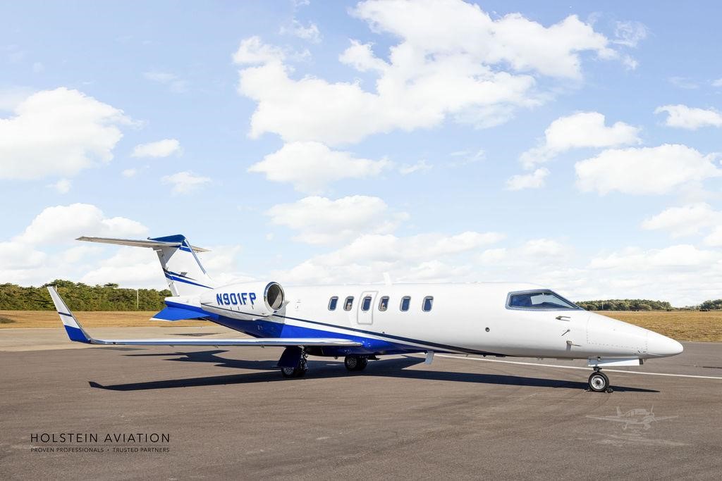 N901FP Learjet 40XR - Holstein Aviation, Inc. S/N 45-2100