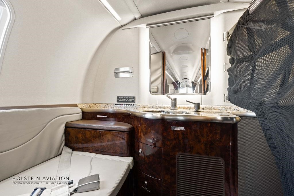 N901FP Learjet 40XR - Holstein Aviation, Inc. S/N 45-2100