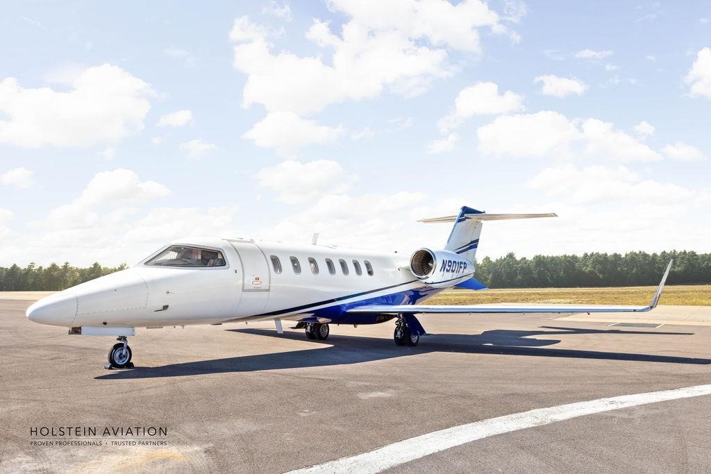 N901FP Learjet 40XR - Holstein Aviation, Inc. S/N 45-2100