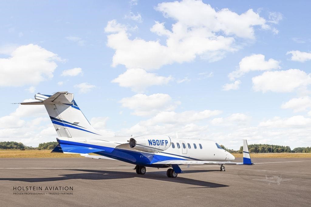 N901FP Learjet 40XR - Holstein Aviation, Inc. S/N 45-2100