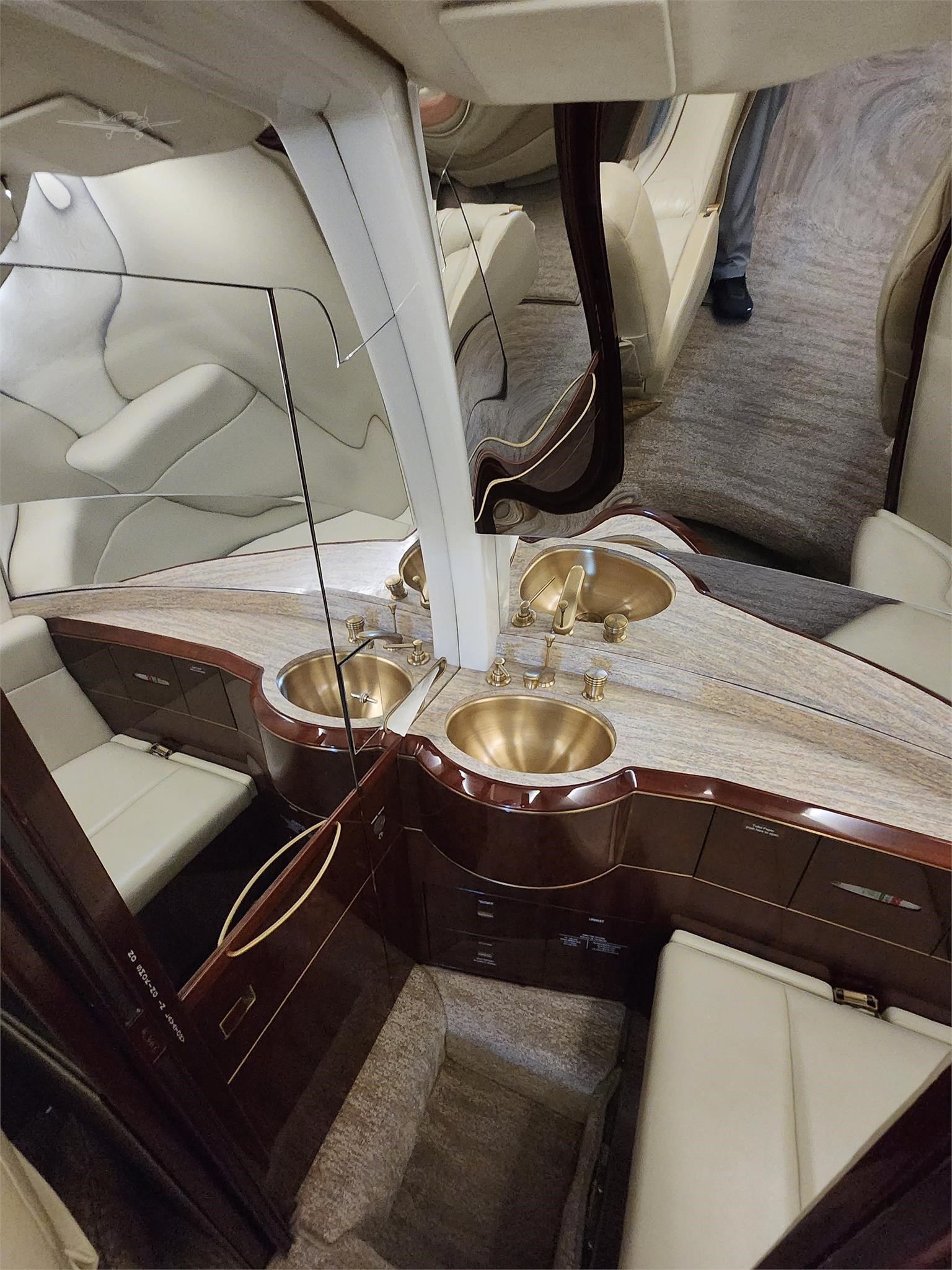 N806SQ Cessna Citation VII - Jets Relative S/N 650-7060