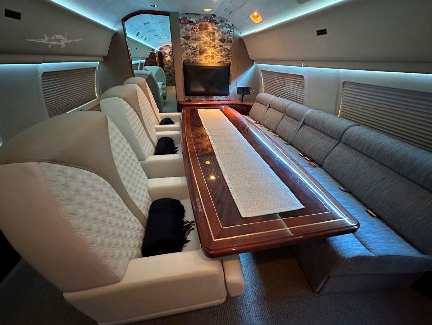 N111RE McDonnell Douglas MD-87 - Action Aviation Consulting Ltd S/N 49670