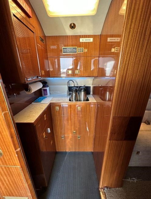 N111RE McDonnell Douglas MD-87 - Action Aviation Consulting Ltd S/N 49670