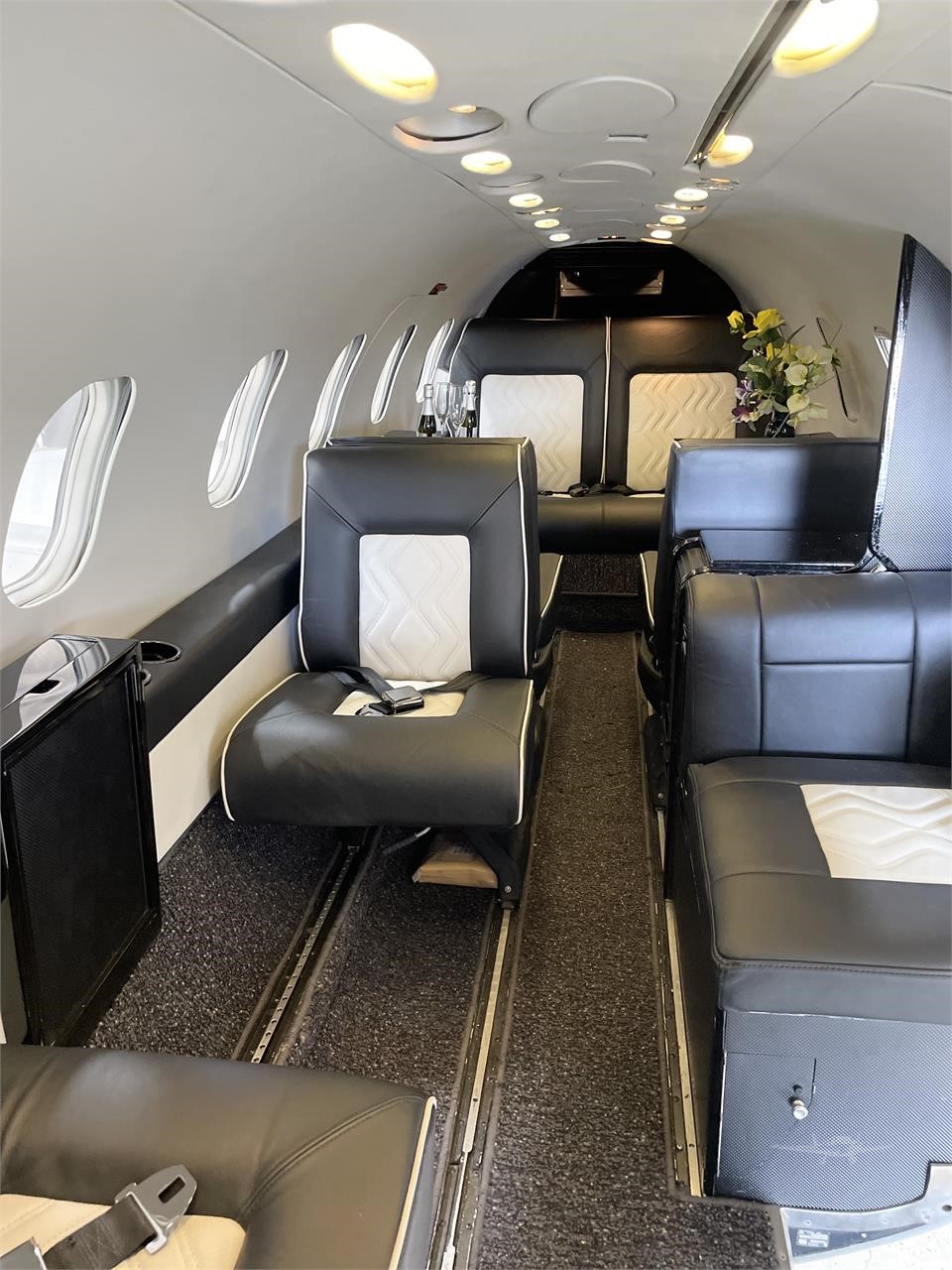 N310PJ Learjet 35A - NextJet, Inc. S/N 310