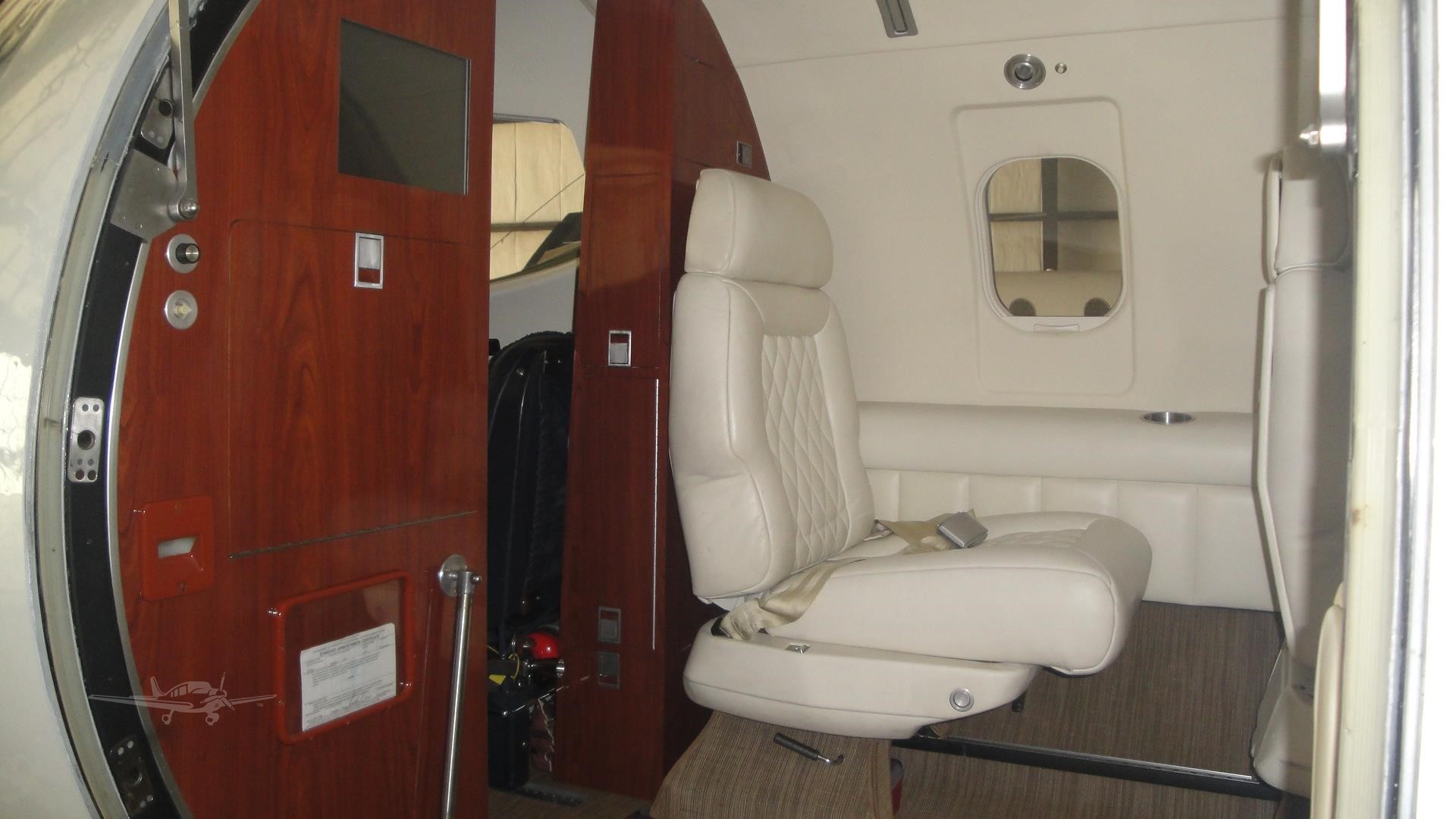 N24LJ Learjet 24E - USA Jet and Helicopter S/N 345