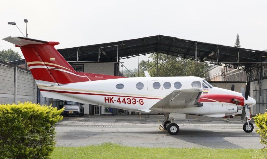 HK-4433-G Beechcraft King Air F90 - Aviaservice International S/N LA-191