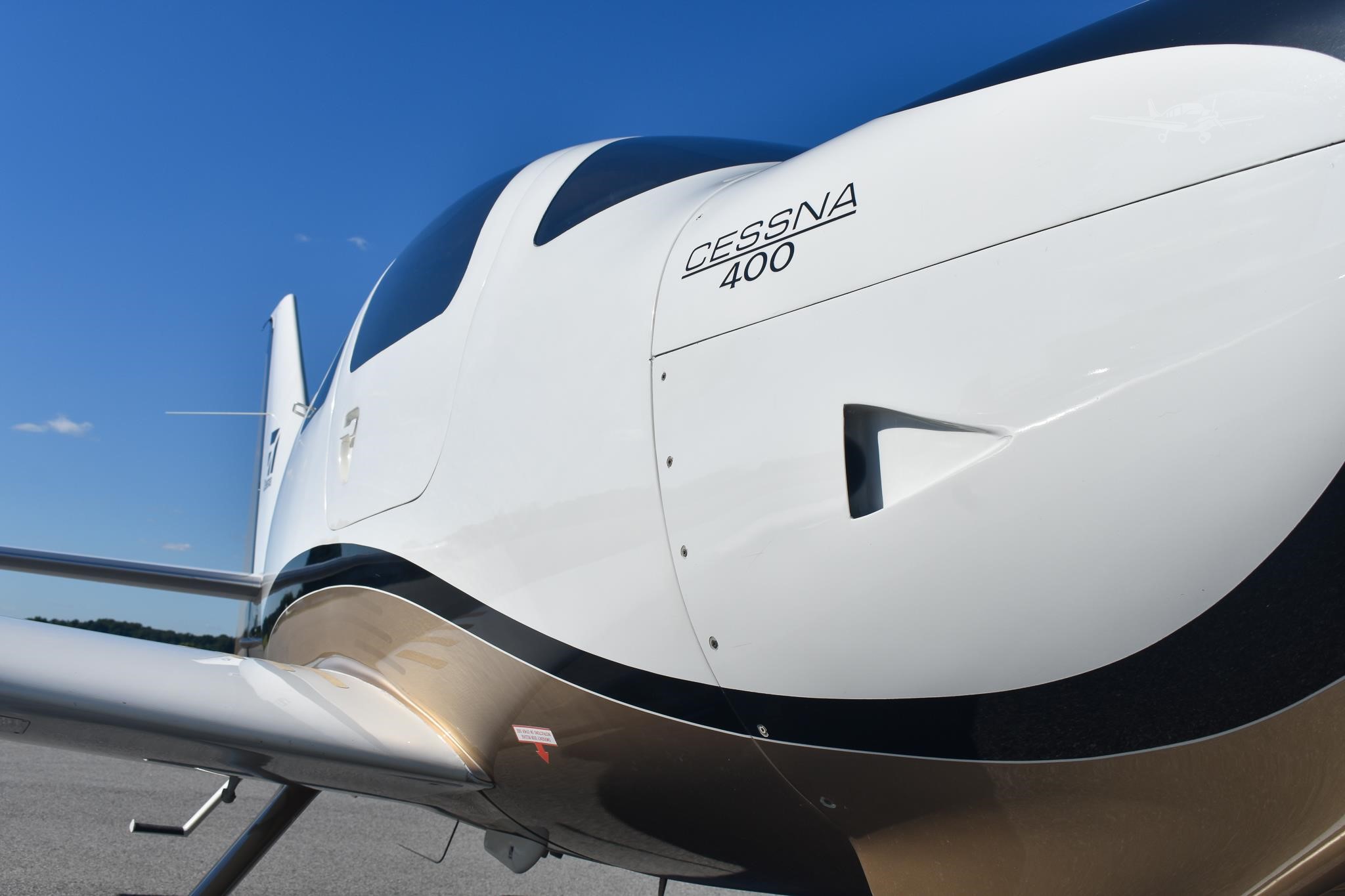 N5194Y Cessna 400 - Nexga Aircraft, Inc. S/N 411007