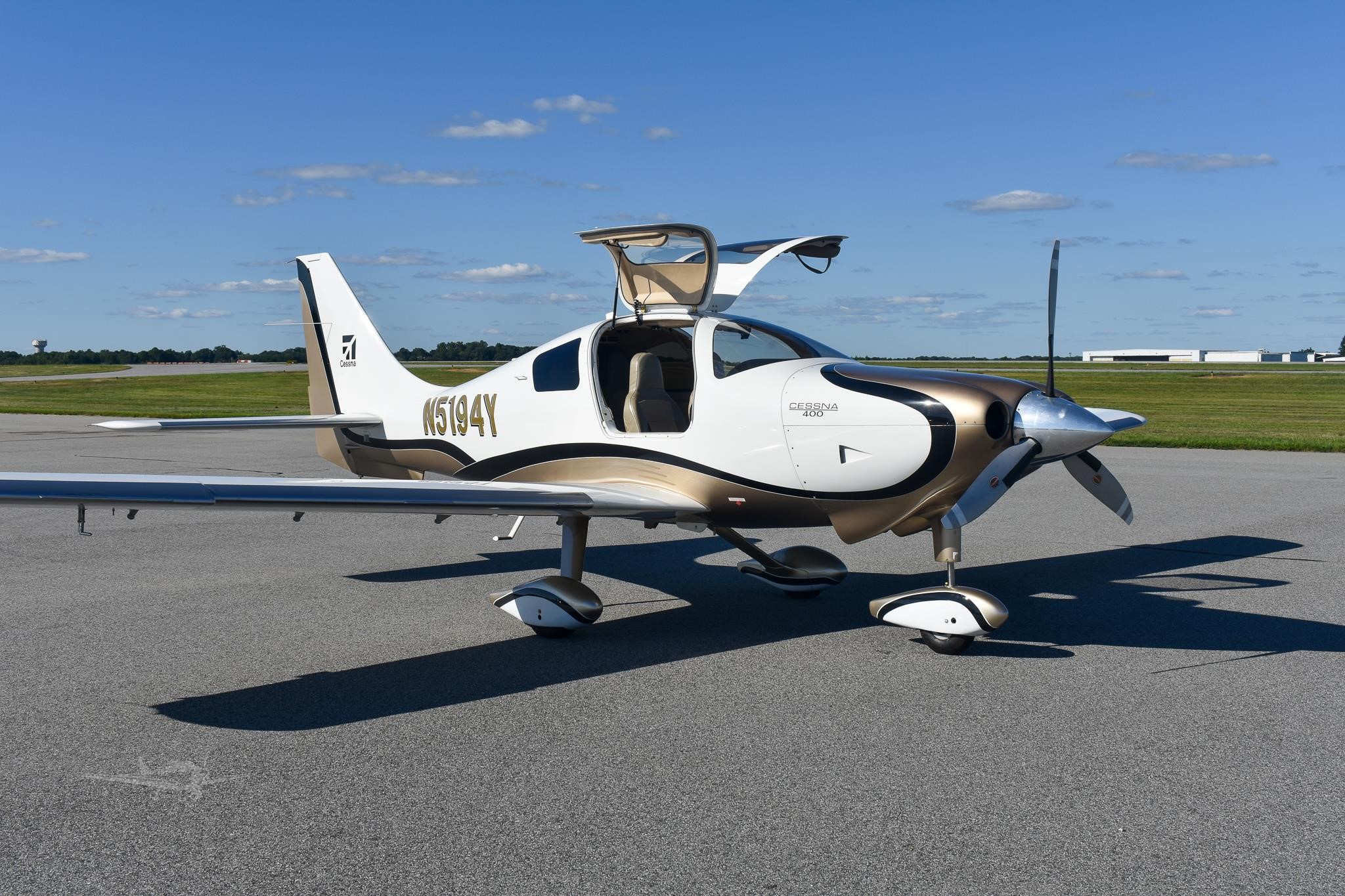 N5194Y Cessna 400 - Nexga Aircraft, Inc. S/N 411007