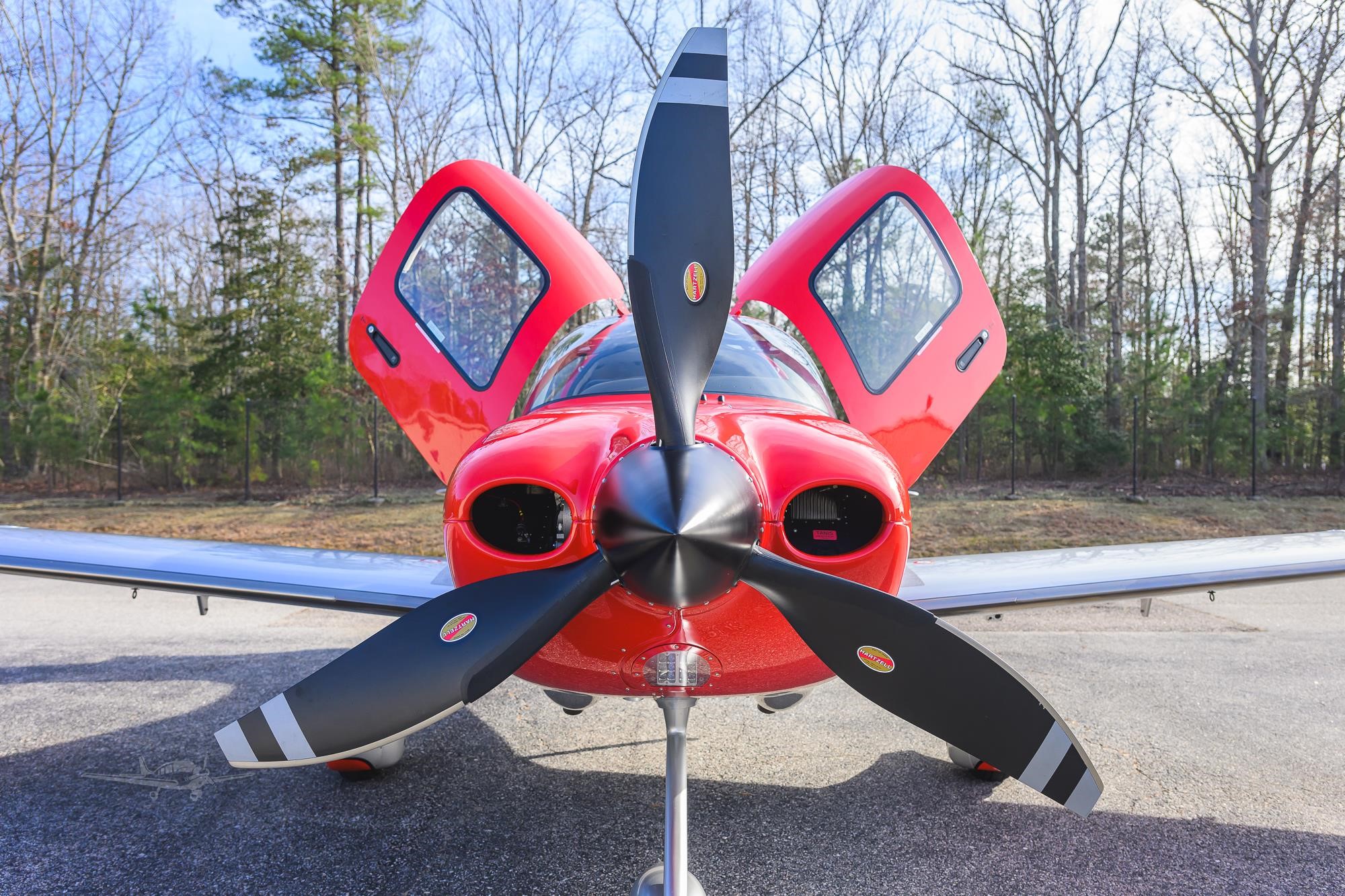 N8WT Cirrus SR22 - Aerista S/N 2063