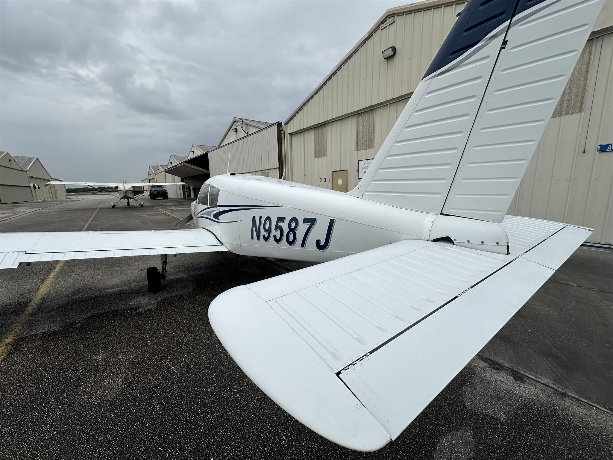 N9587J Piper PA-28-181 Archer II - Scott Macdonald Aircraft Sales S/N ...