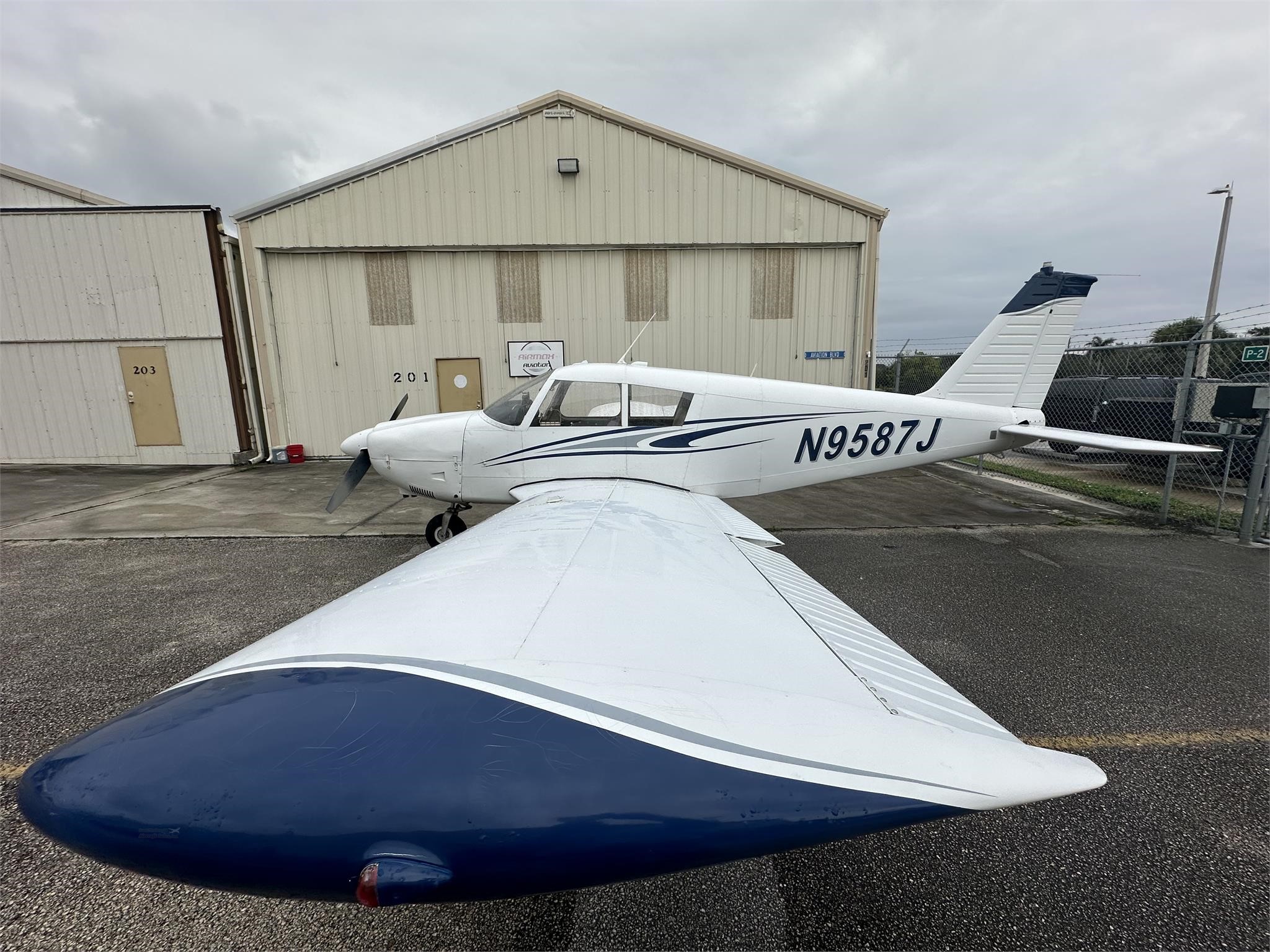 N9587J Piper PA-28-181 Archer II - Scott Macdonald Aircraft Sales S/N ...