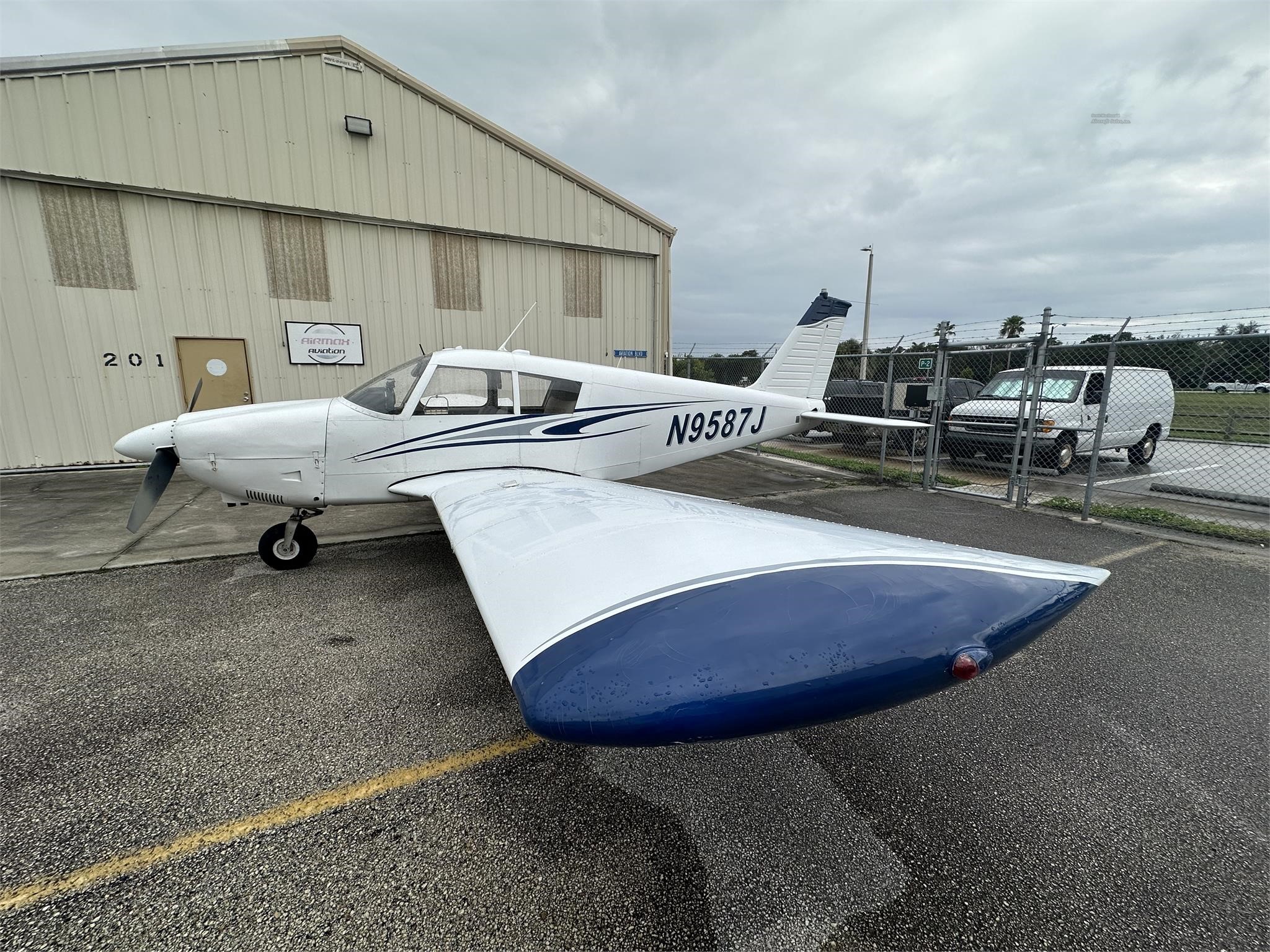 N9587J Piper PA-28-181 Archer II - Scott Macdonald Aircraft Sales S/N ...