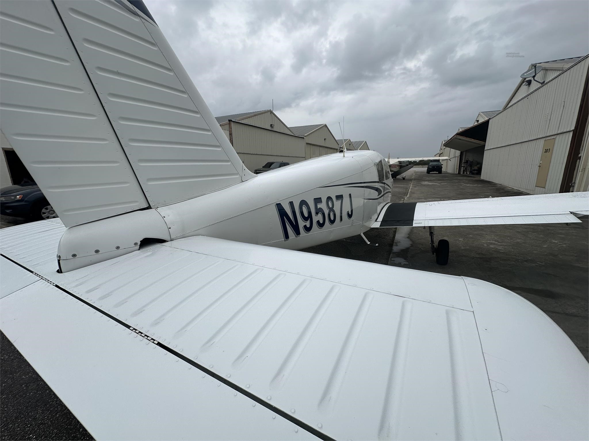 N9587J Piper PA-28-181 Archer II - Scott Macdonald Aircraft Sales S/N ...