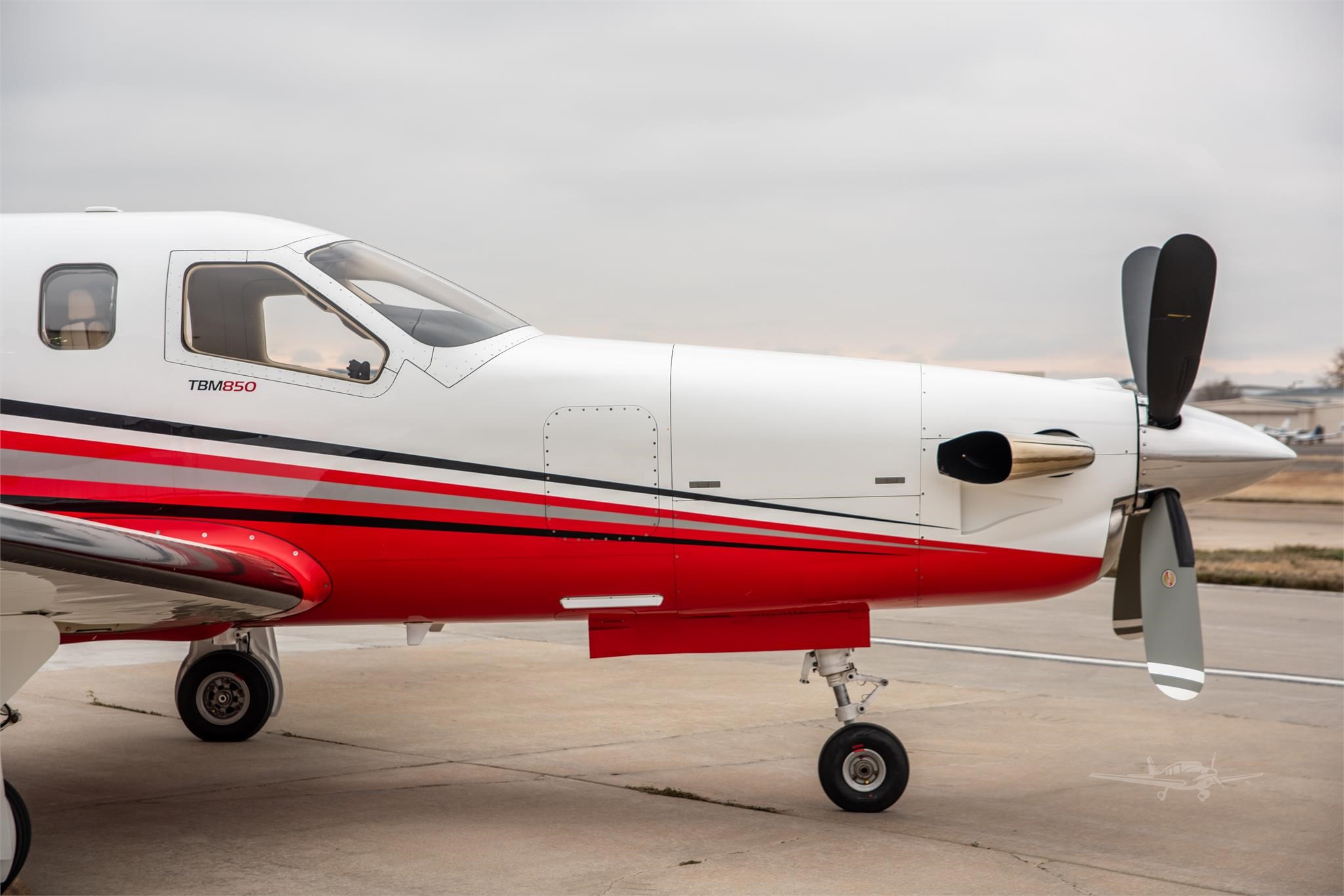 N850LT TBM 850 Elite - Avex Aviation LLC S/N 585