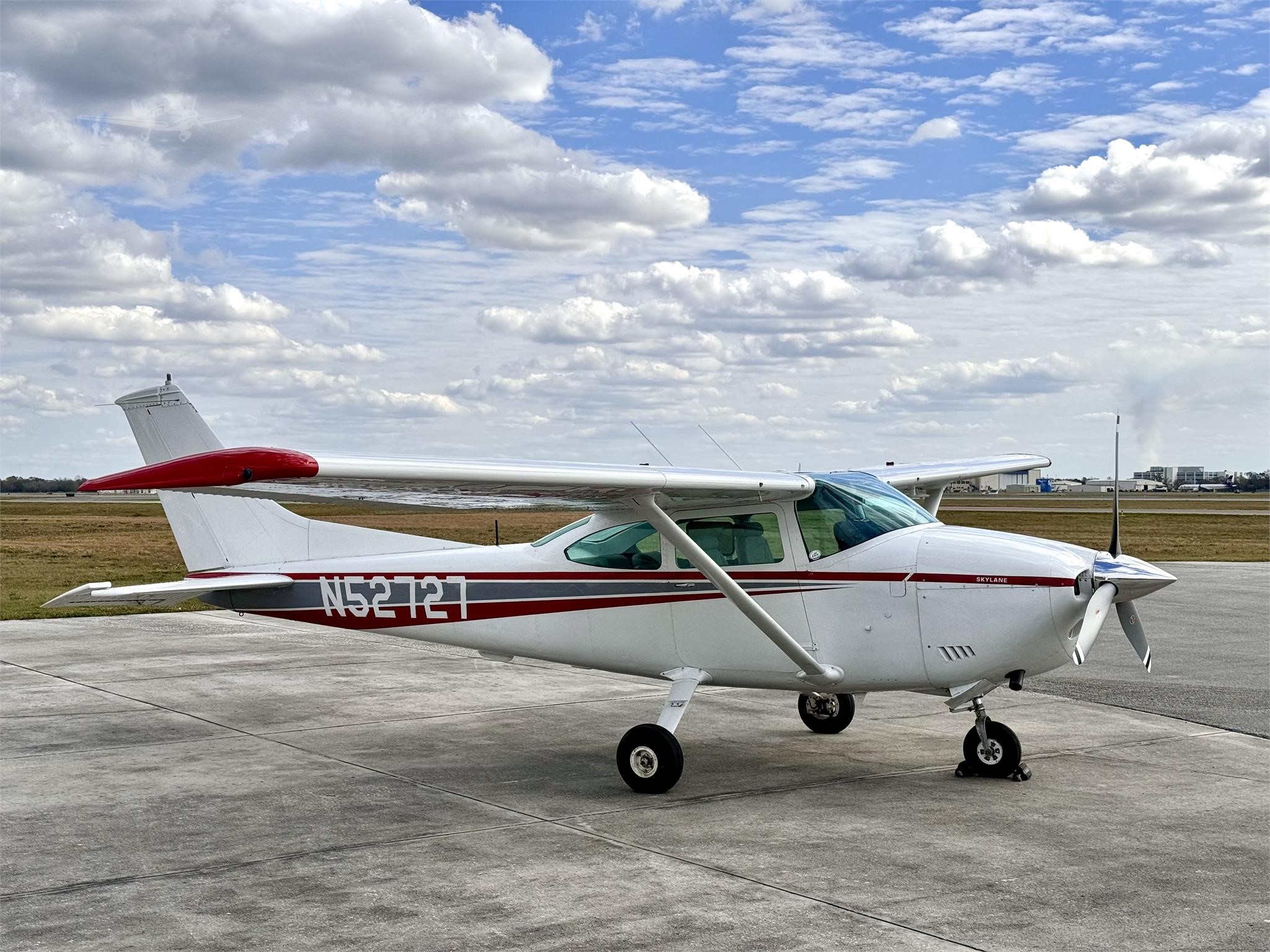 N52727 Cessna 182 - Double M Aviation S/N 18262801