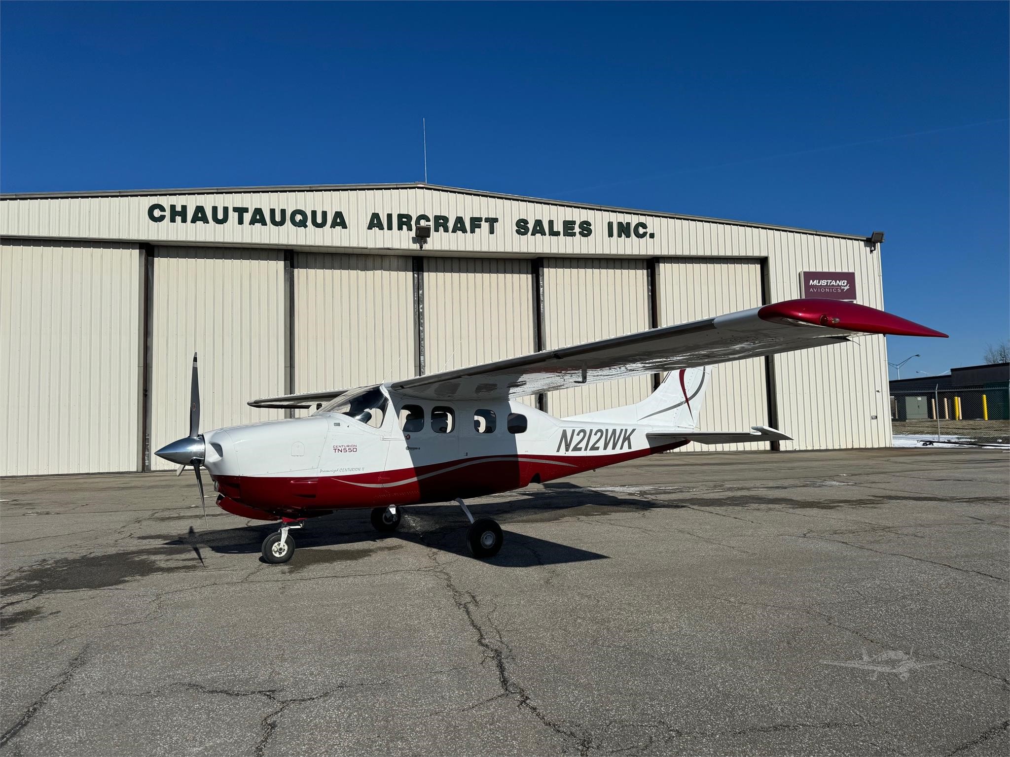 N212WK Cessna 210 - Chautauqua Aircraft Sales S/N P21000372