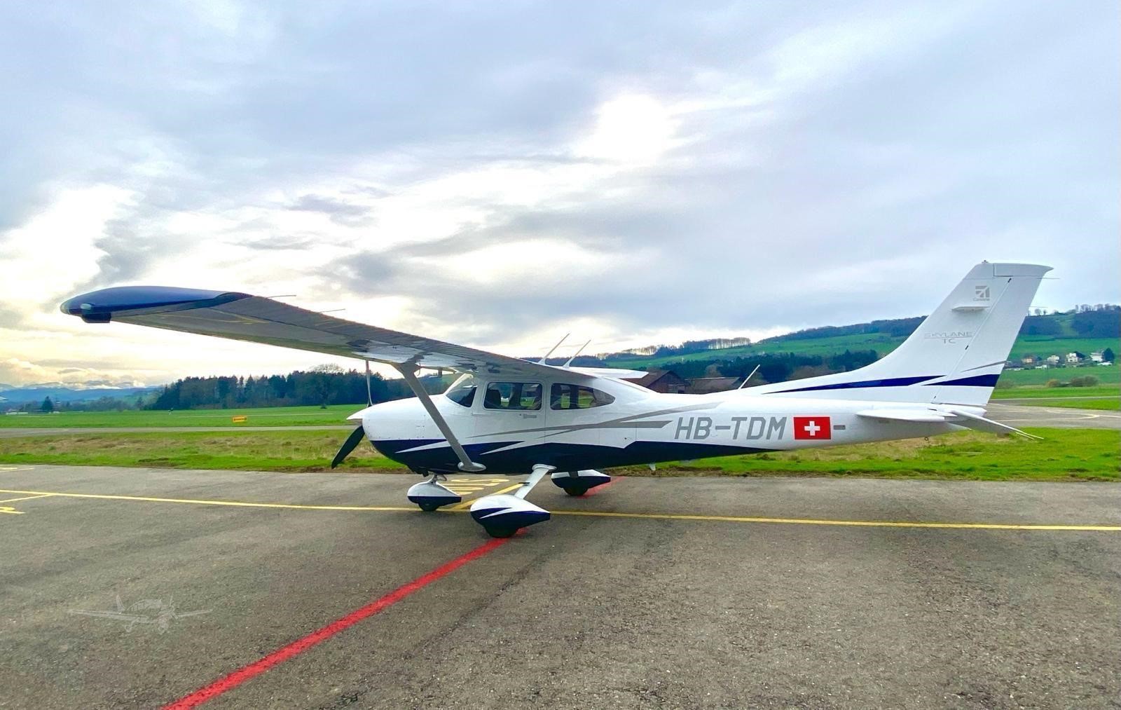 HB-TDM Cessna 182 - Aam Intl Gmbh S/N T18209014