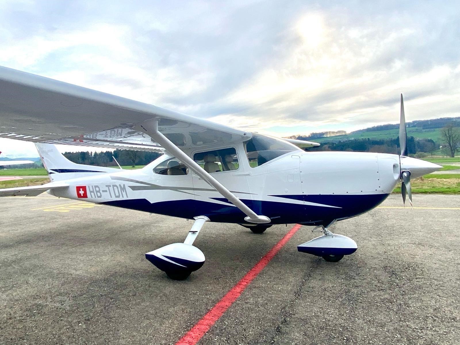 HB-TDM Cessna 182 - Aam Intl Gmbh S/N T18209014