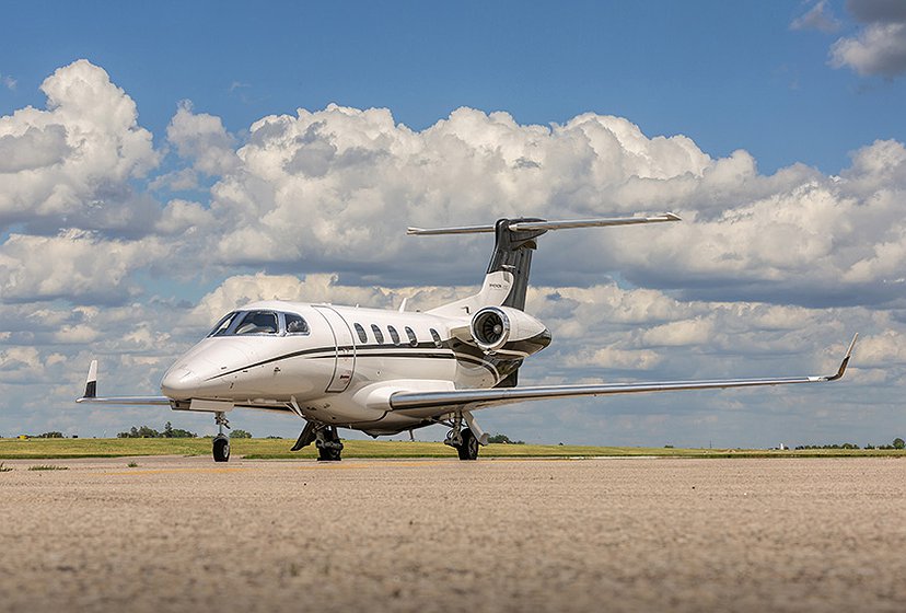 C-GPPU Embraer Phenom 300 - NovaJet Aviation Group S/N 50500009