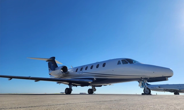 N806SQ Cessna Citation VII - Jets Relative S/N 650-7060