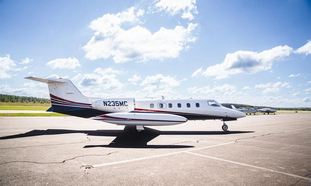N235MC Learjet 35A - Elite Aircraft Services S/N 35-334