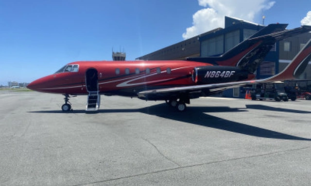 N864BF Hawker 800XP - Dallas Jet International S/N 258584